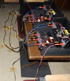 DIY speaker cable risers | HiFiVision.com